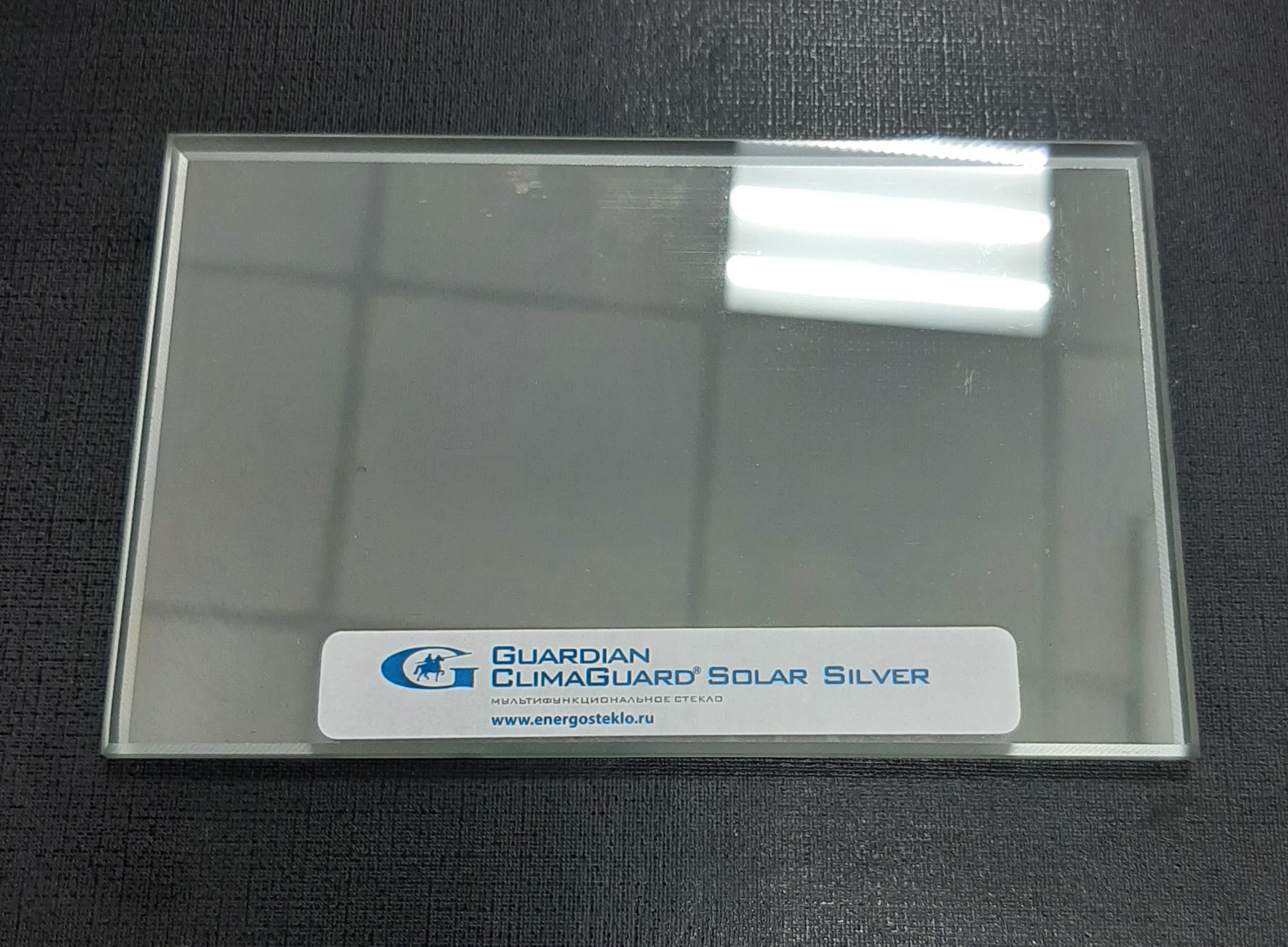 Фотографии стекла AGC и Larta